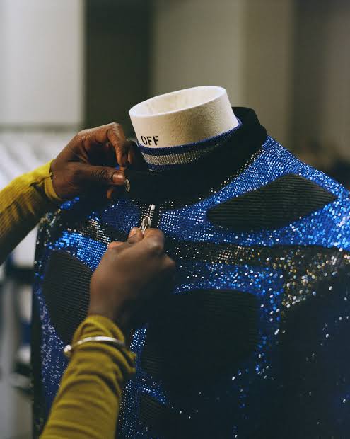 Usher Rocked Sierra Leonean Designer IB Kamara's Creation At Super Bowl ...